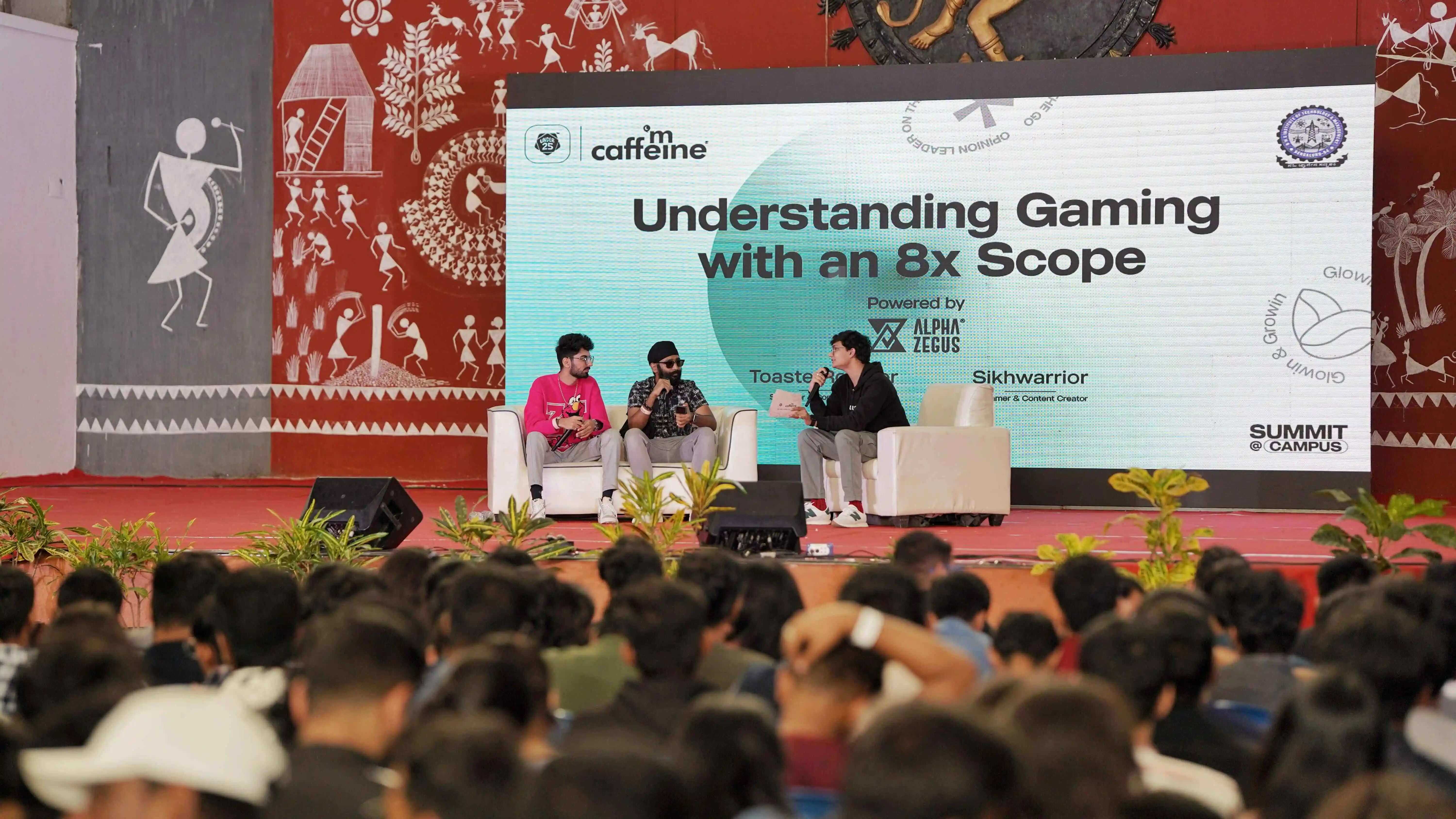 Under 25 Summit at Campus